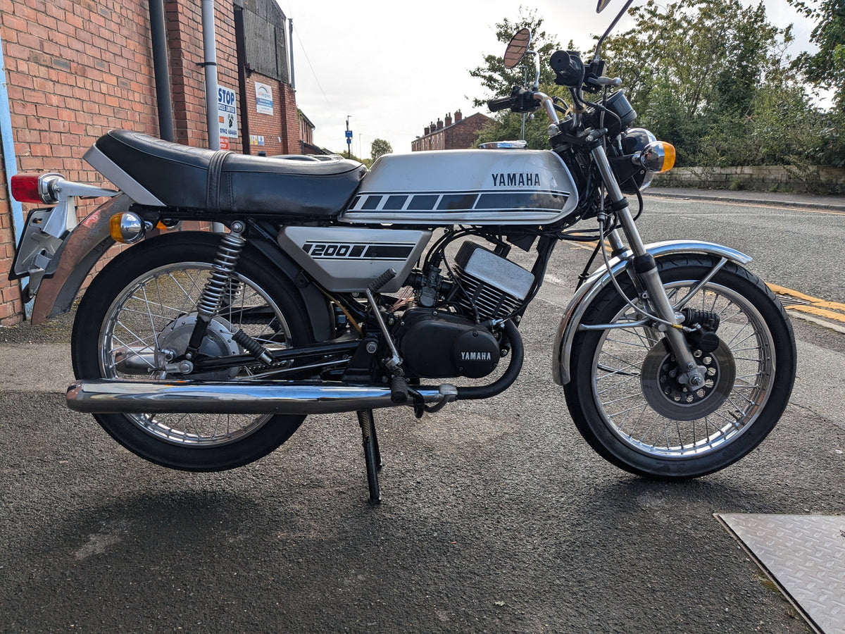 Yamaha RD 200 – Pitstop Motorcycles Ltd